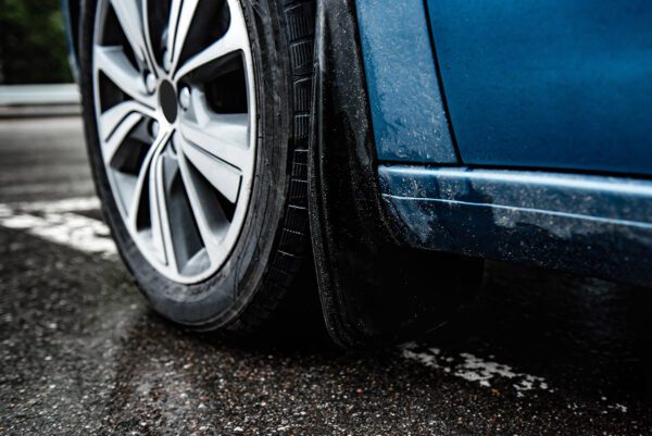 Ultimate Flaps: What Are Mud Flaps For?